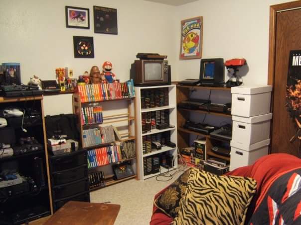 Downsizing the Collection – Retro Game SuperHyper