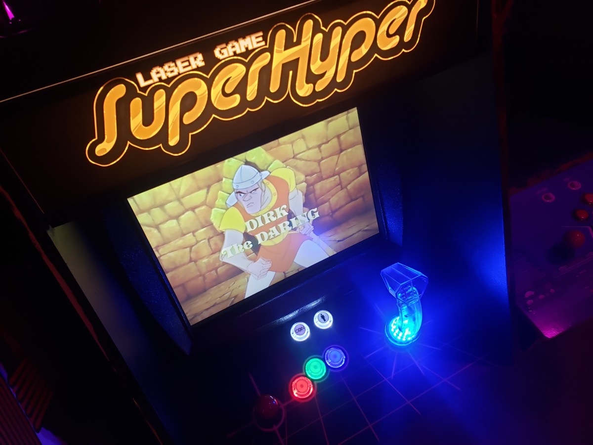 Laser Game SuperHyper – Retro Game SuperHyper