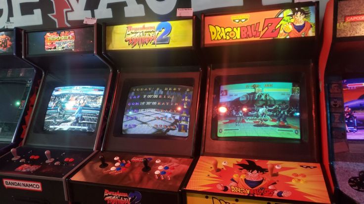 Arcade Visit: Vintage Vault, Mukwonago, WI – Retro Game SuperHyper