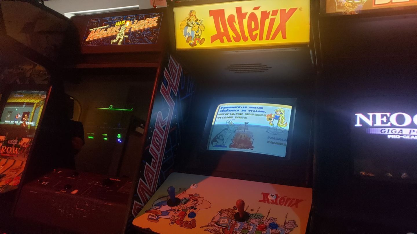 Arcade Visit: Vintage Vault, Mukwonago, WI – Retro Game SuperHyper